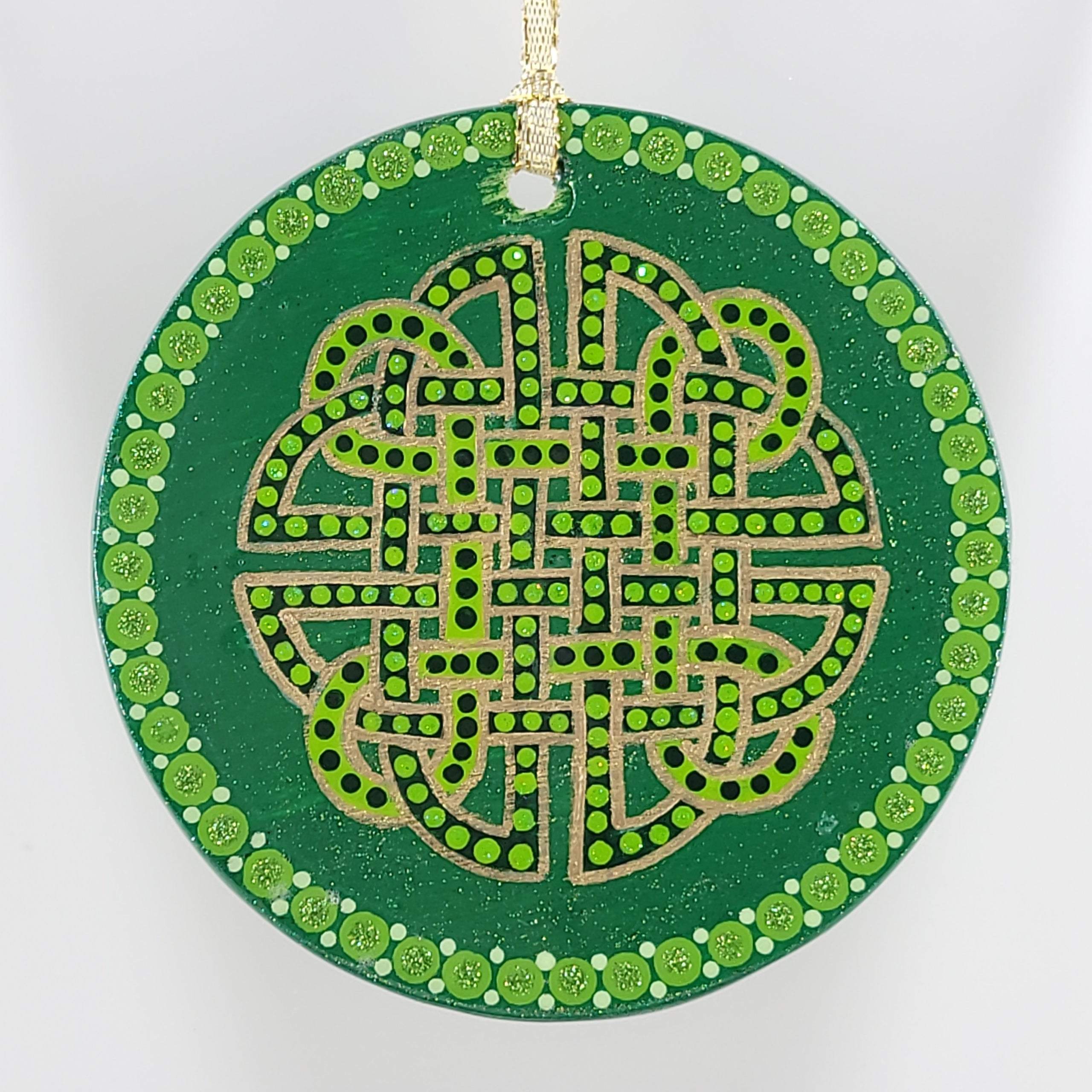 CELTIC KNOT GREEN | Elemental Dots